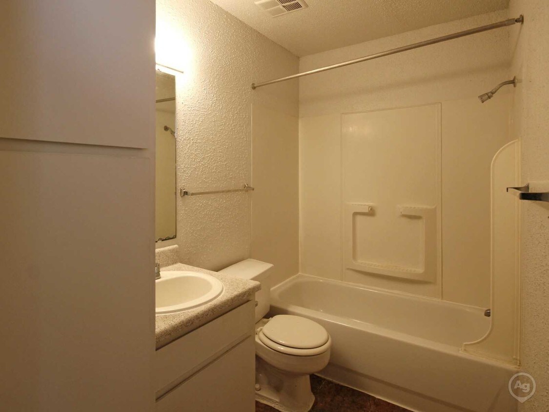 Arbor Square Apartments - 1700 Southwest Pky College Station, TX 77840 ...