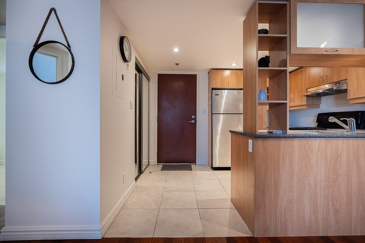 3024 Rue Sainte-Émilie Unit SI ID1265664P, Montréal, QC H4C 1Y9 ...