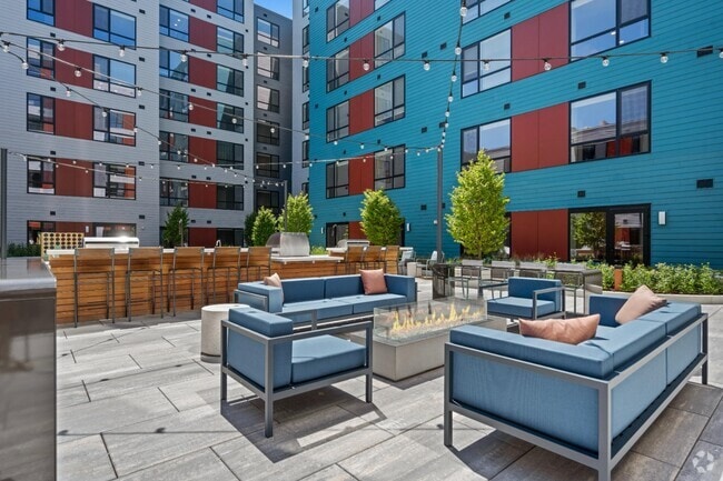 Harbor View-Orient Heights Apartments for Rent with EV Charging - East ...