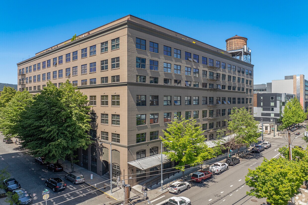 Marshall Wells Loft - Portland, OR, 97209 | Apartments.com