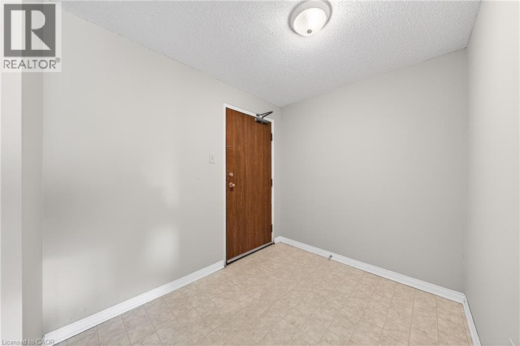 35 Green Valley Dr Unit 1002, Kitchener, ON N2P 2A5 - Apartment for ...