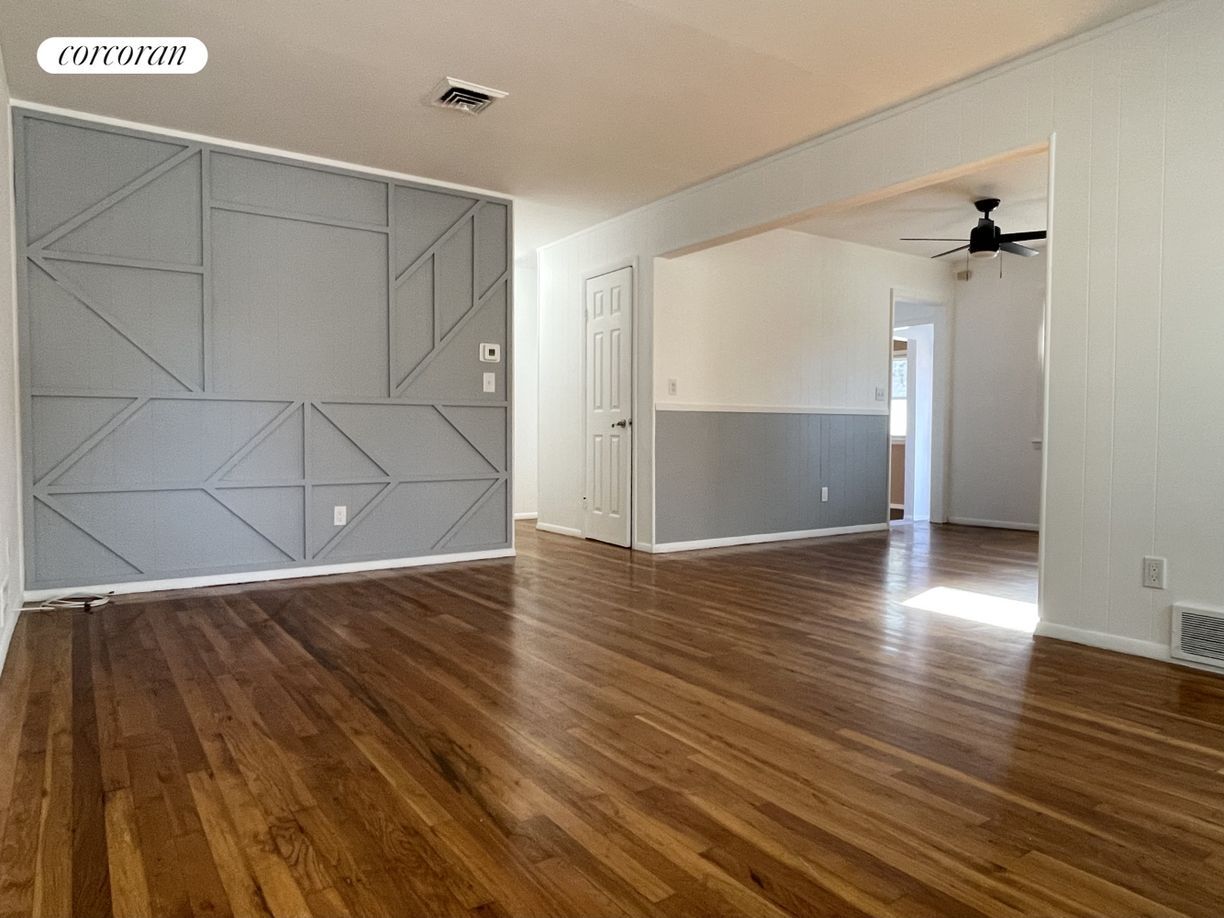 38 St Stephens Pl, Staten Island, NY 10306 | Apartments.com