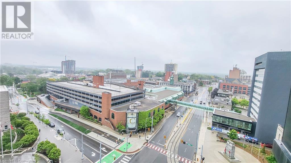 60 Frederick St, Kitchener, ON N2H 0C7 - Maison à Louer à Kitchener, ON ...