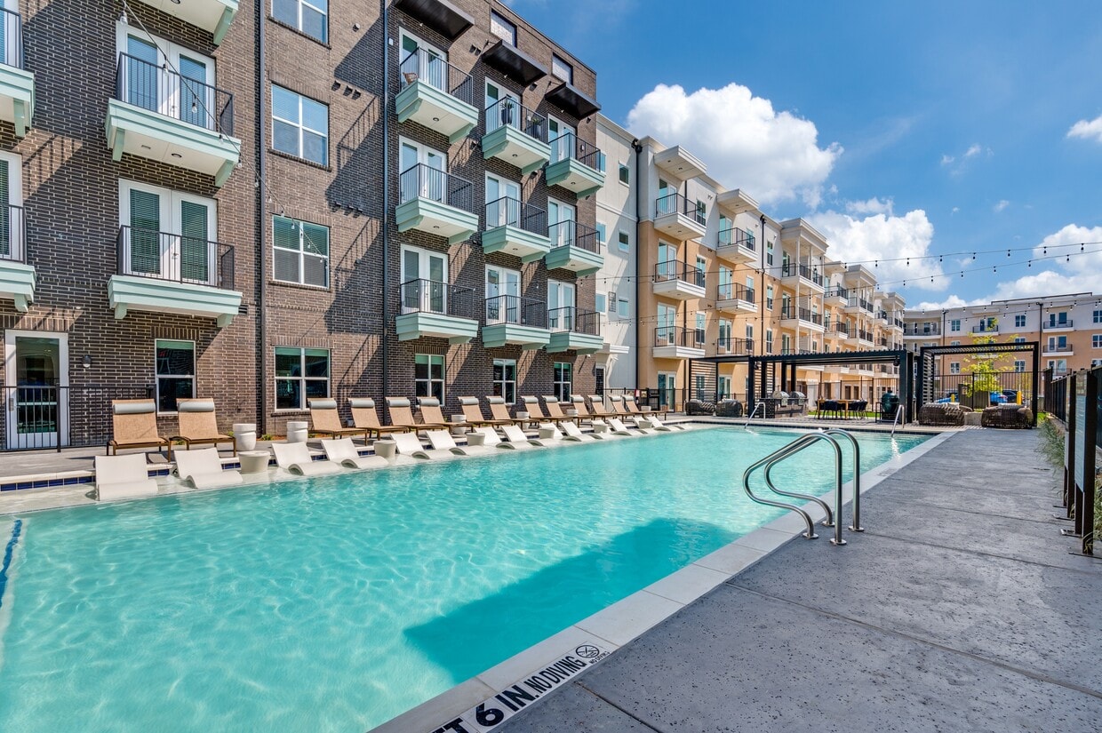Jefferson Ridglea Village - 5885 Calmont Ave Fort Worth, TX 76107 ...