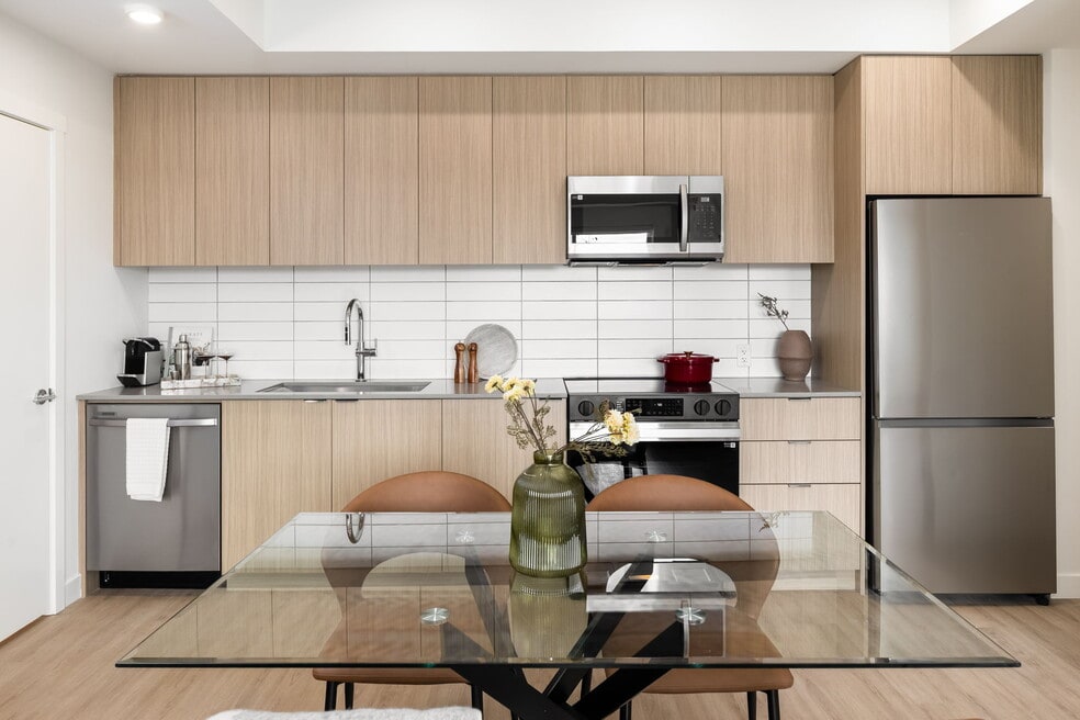 Kitsilano Vancouver Apartments for Rent - Vancouver, BC - 75 Rentals ...