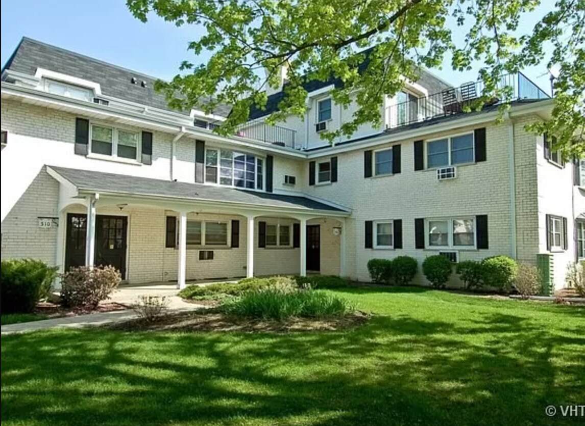 506 W Eastman St Unit 2C, Arlington Heights, IL 60005 - Condo for Rent ...