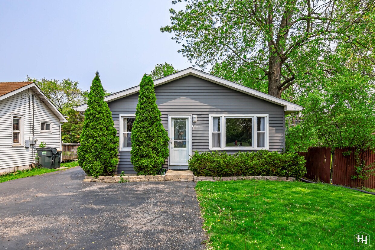 411 Greenwood Dr, Round Lake Park, IL 60073 - House Rental in Round ...