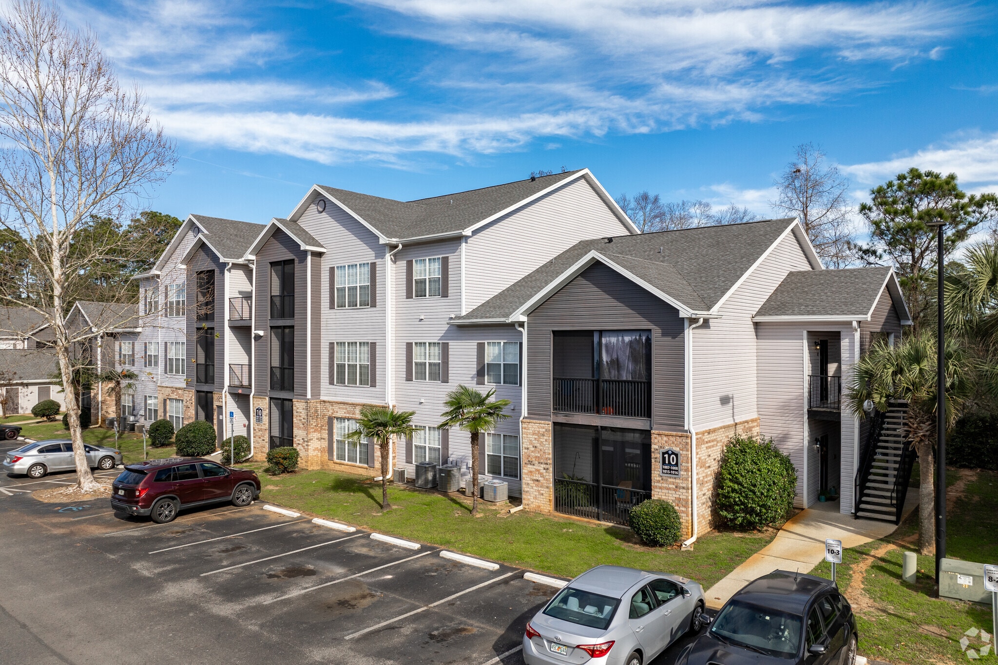 The Lakes At Nottingham Apartments