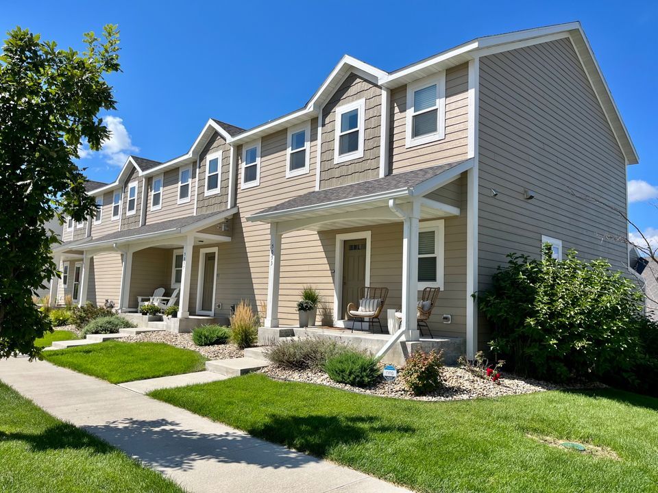 5053 56th St NW, Rochester, MN 55901 - Townhome Rentals in Rochester MN ...