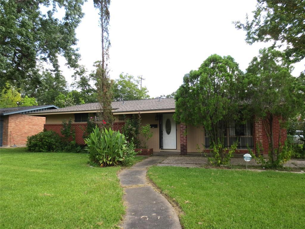 6633 Mobud Dr, Houston, TX 77074 - Room for Rent in Houston, TX ...