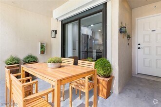 Best Luxury Cinnamon Cove Terrace Condominiums Apartments for Rent ...