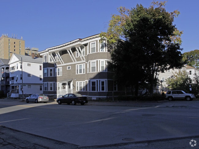 1038 Main St, Worcester, MA 01603 Apartments - Worcester, MA ...