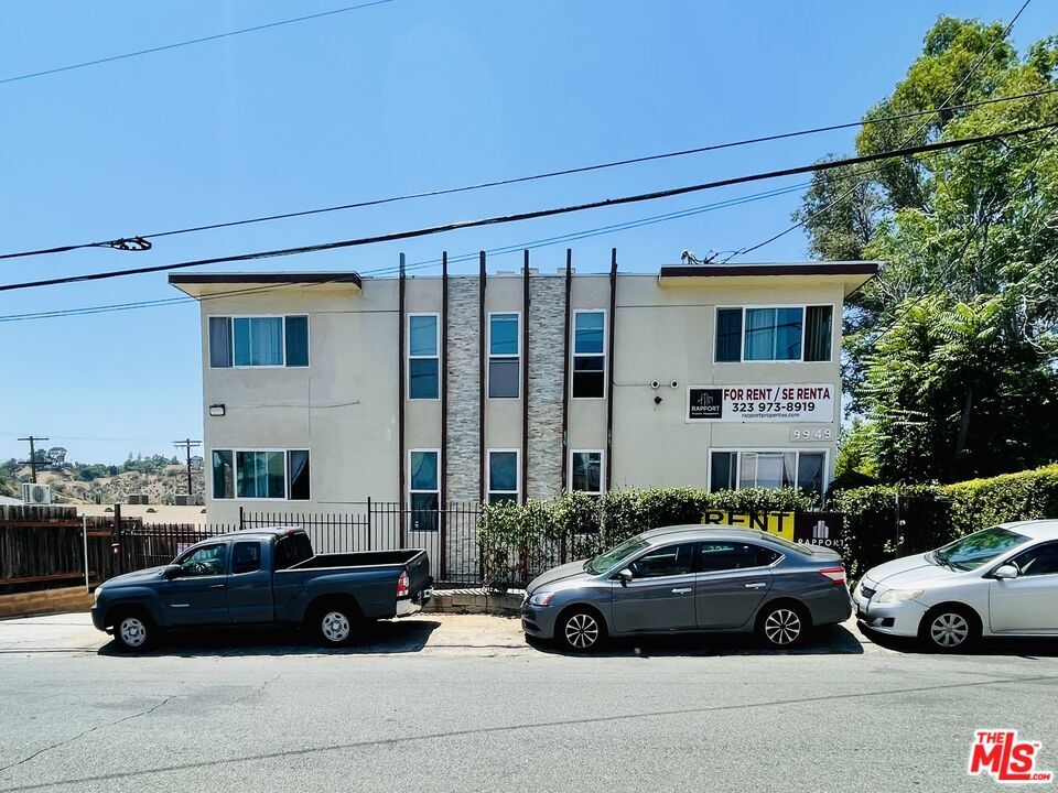 9949 Pinewood Ave Unit 2, Los Angeles, CA 91042 - Condo for Rent in Los ...