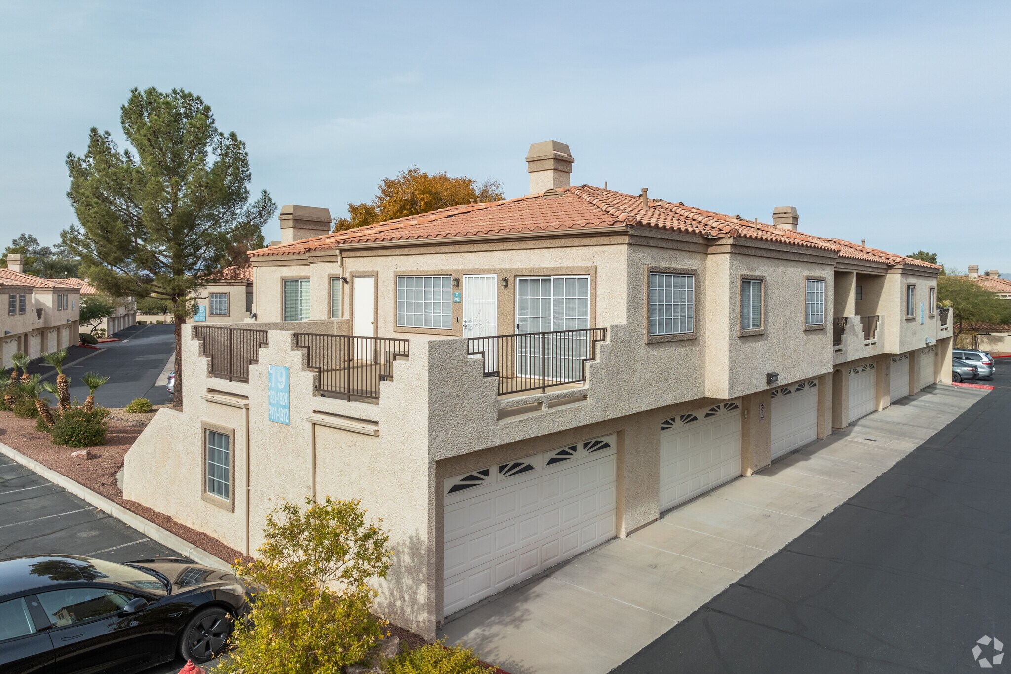 Serenade - 1851 Hillpointe Rd Henderson, NV 89074 | Apartments.com