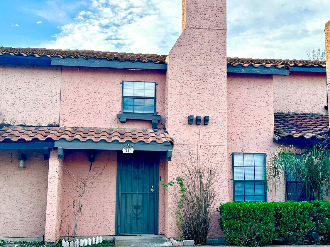 5500 McPherson Rd Unit 38, Laredo, TX 78041 - Condo for Rent in Laredo ...