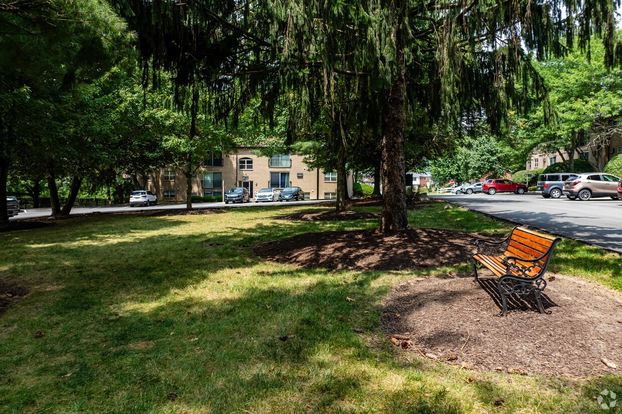 Timber Ridge Apartments - 115 Timber Ridge Ct New Stanton, PA 15672 ...