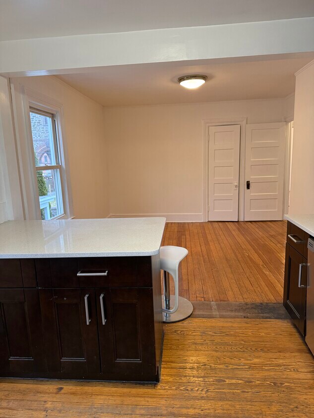 12 Smith St, Port Chester, NY 10573 - Townhome Rentals in Port Chester ...