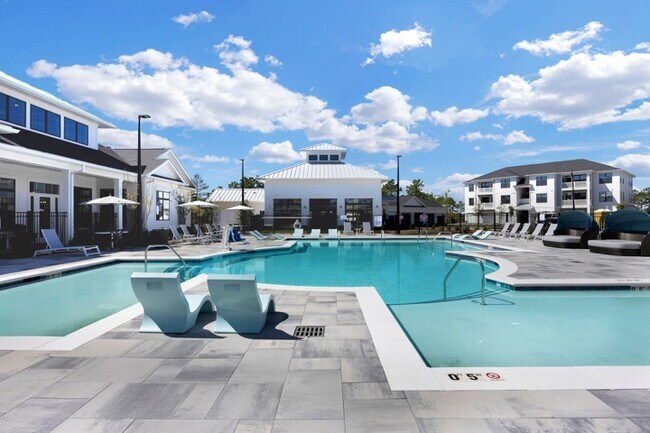 Newly Constructed Apartments for Rent in Silver Lake NC