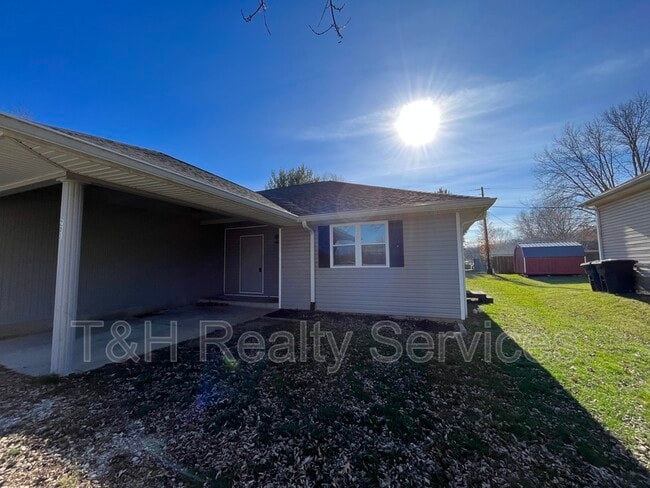 201 -203 W Knox St, Mooresville, IN 46158 - Condo for Rent in ...
