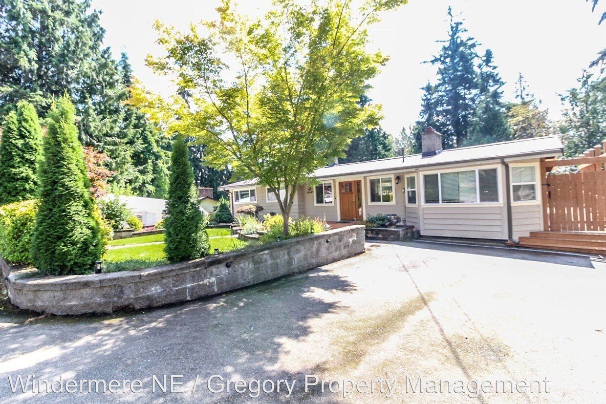 10427 NE 109th St, Kirkland, WA 98033 - House Rental in Kirkland, WA ...