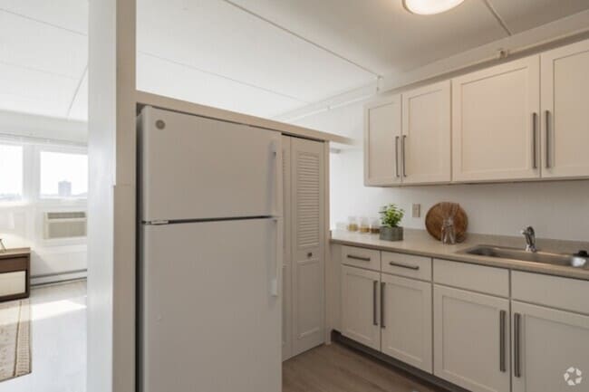 Liberty Heights Apartments for Rent with a Walk-In Closet - Springfield ...