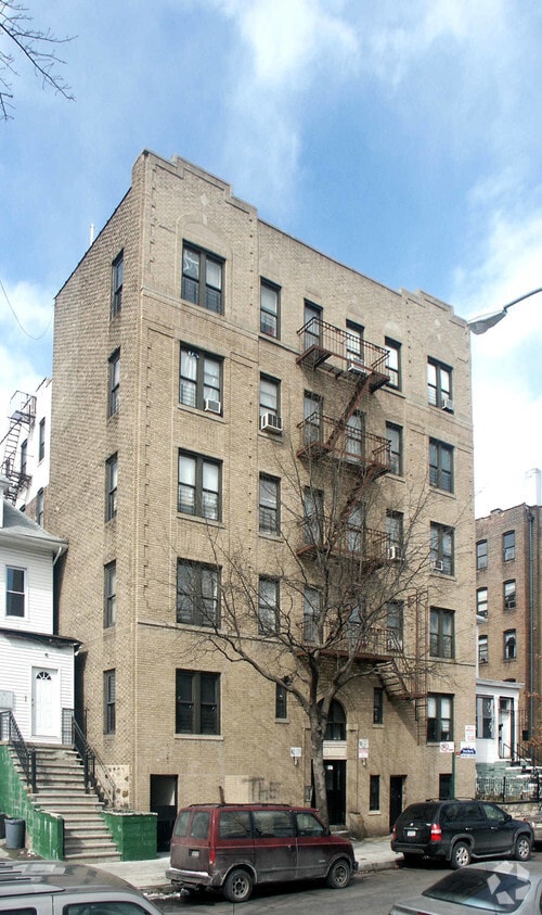 117-119 Father Zeiser Pl, Bronx, NY 10468 - 117-119 Father Zeiser Pl ...