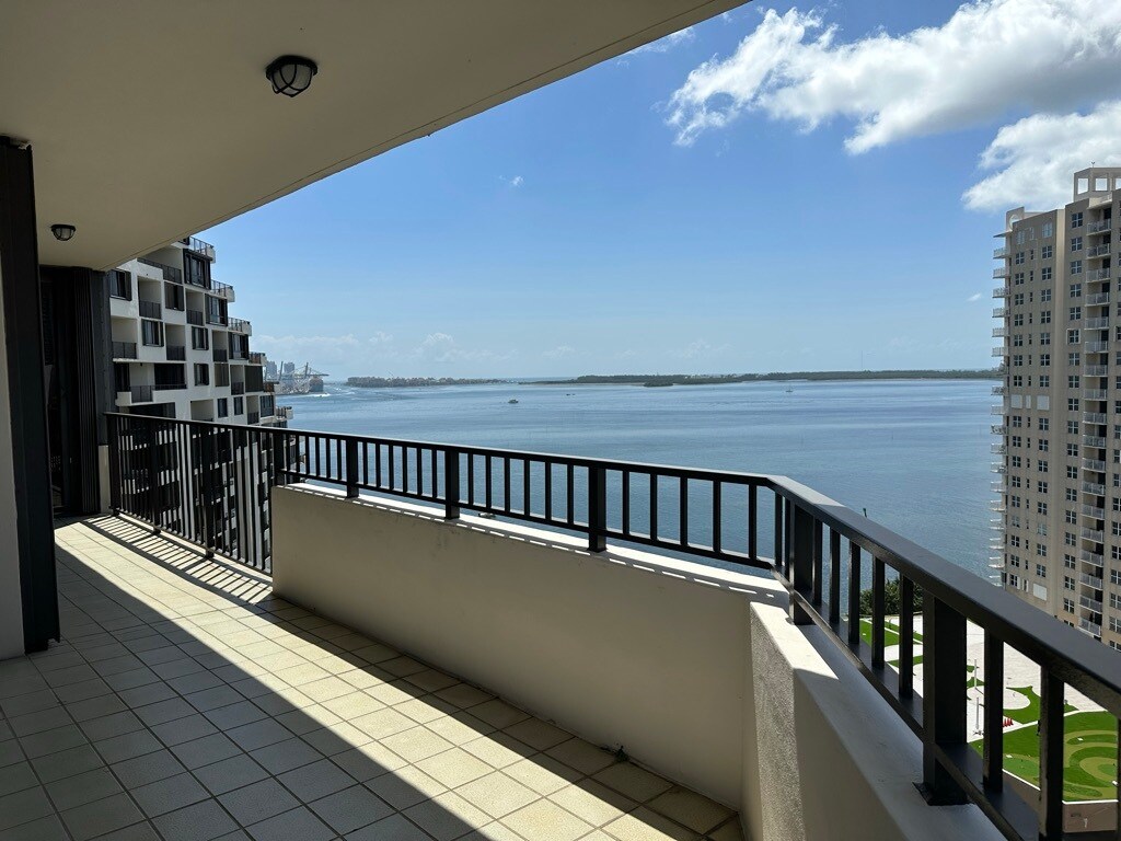520 Brickell Key Dr Unit 1615, Miami, FL 33131 - Condo for Rent in ...