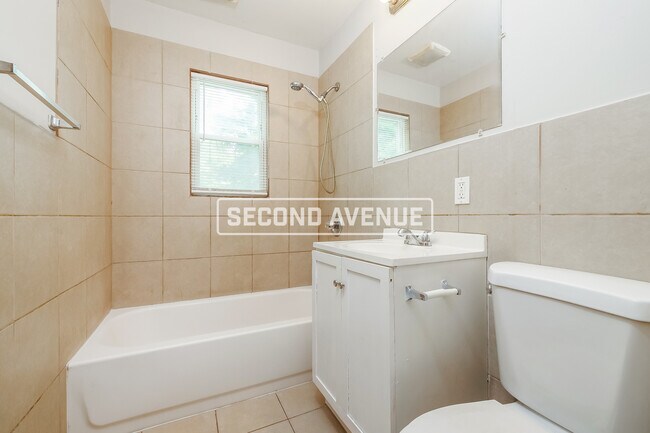 11305 Marsh Ave, Kansas City, MO 64134 | Apartments.com