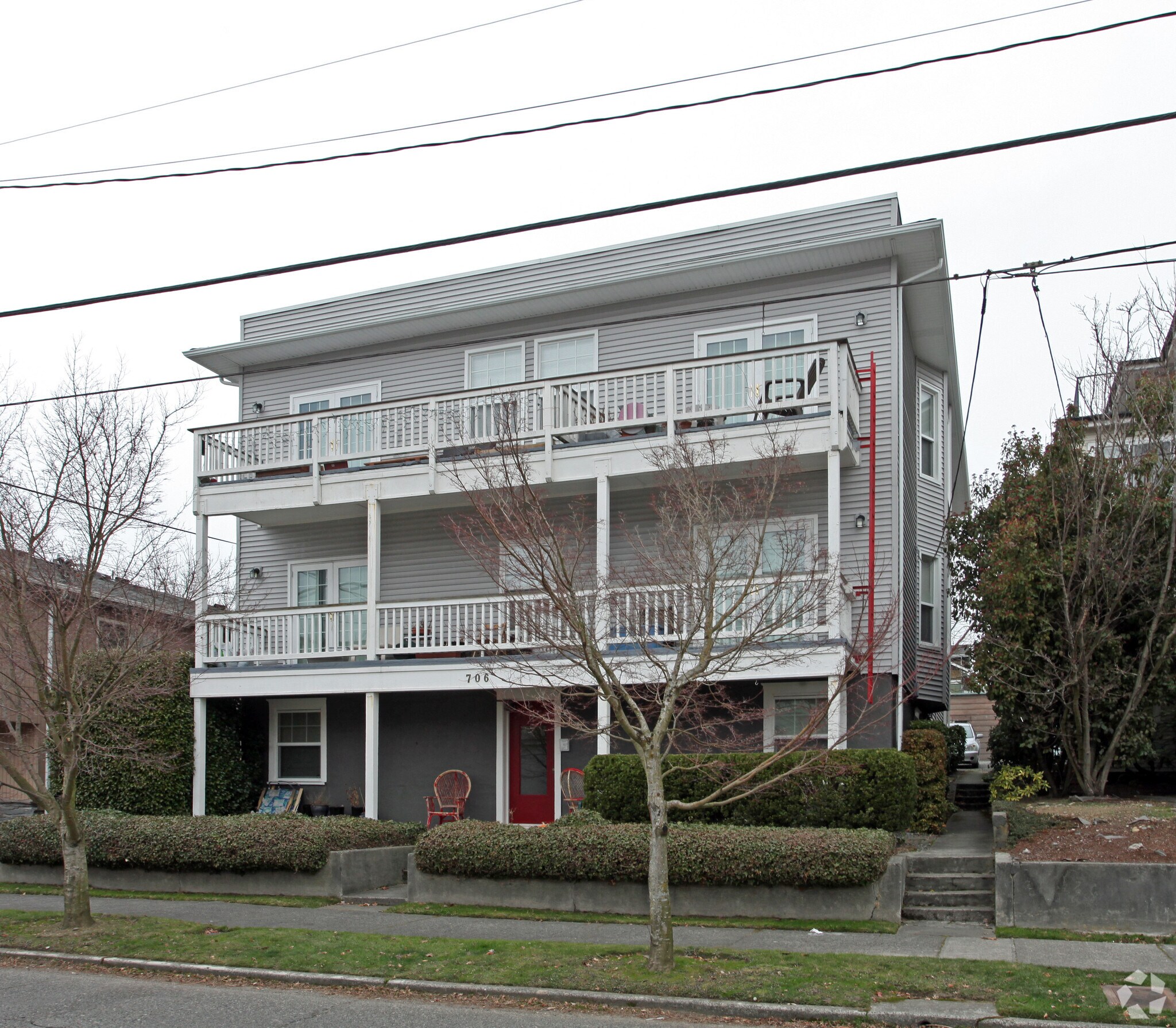Victoria Apartments - 706 N 42nd St Seattle, WA 98103 | Apartments.com