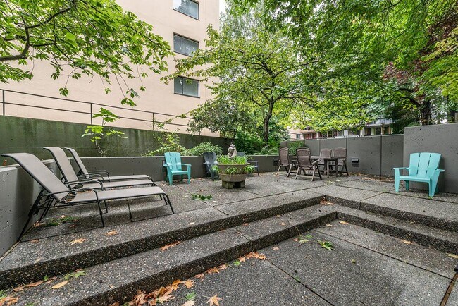 Connaught Apartments Apartments - 1255 Pendrell St Vancouver, BC ...