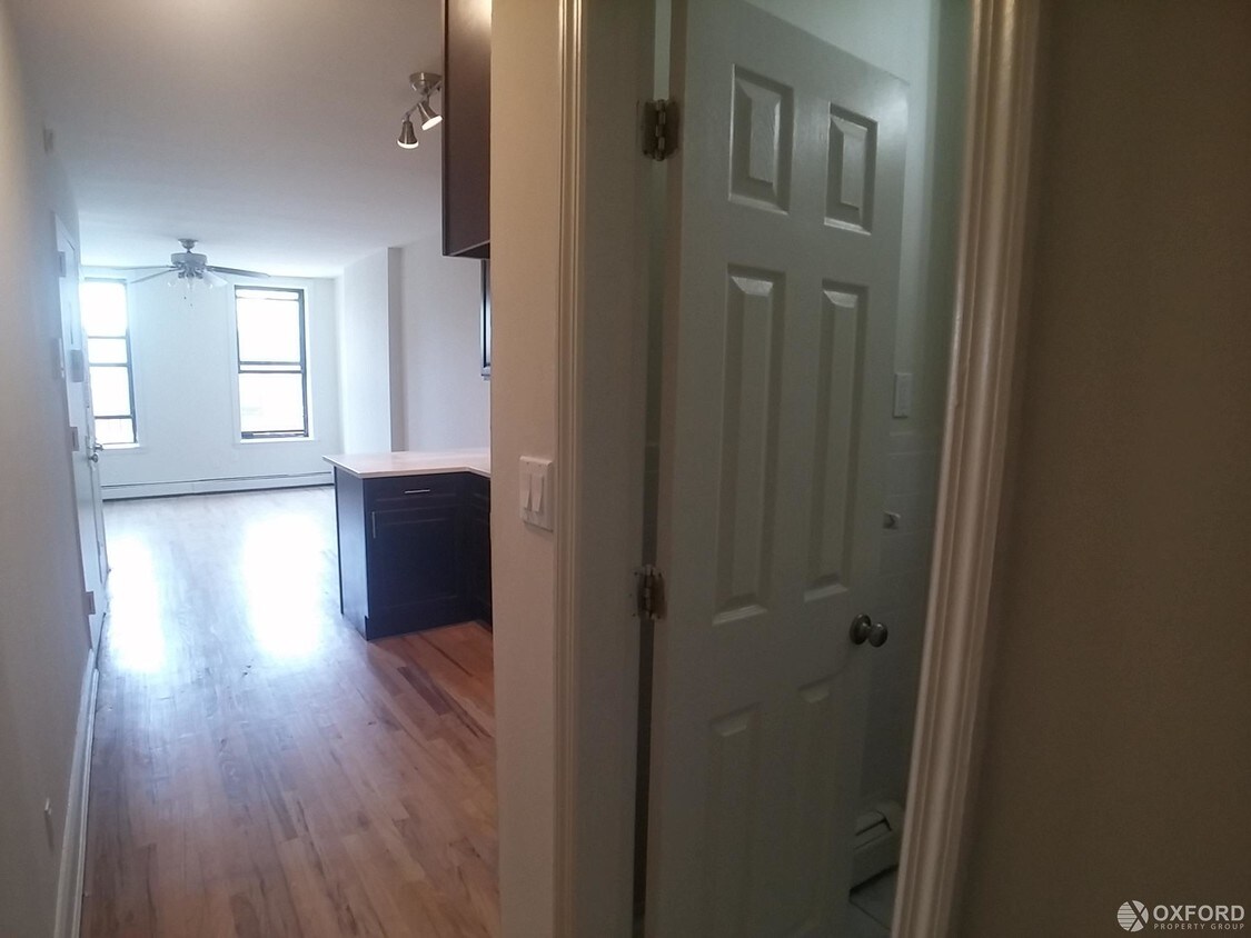 57 5th Ave Unit 3, Brooklyn, NY 11217 - Room for Rent in Brooklyn, NY ...
