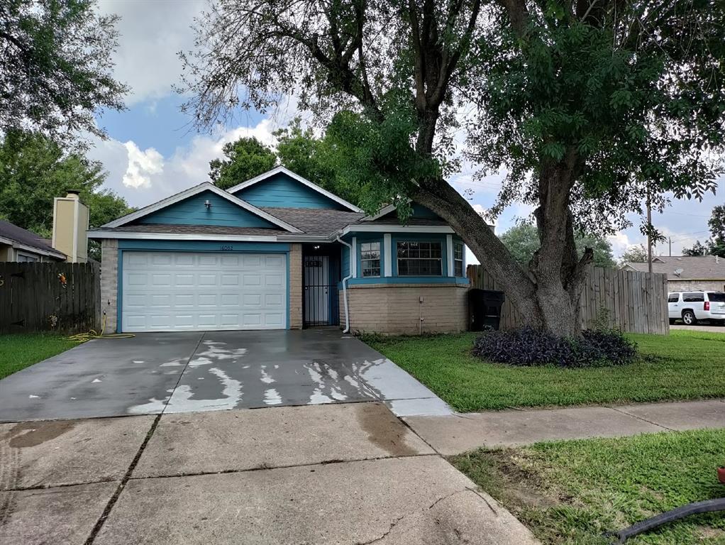 16002 Diamond Ridge Dr, Houston, TX 77053 - House Rental in Houston, TX ...