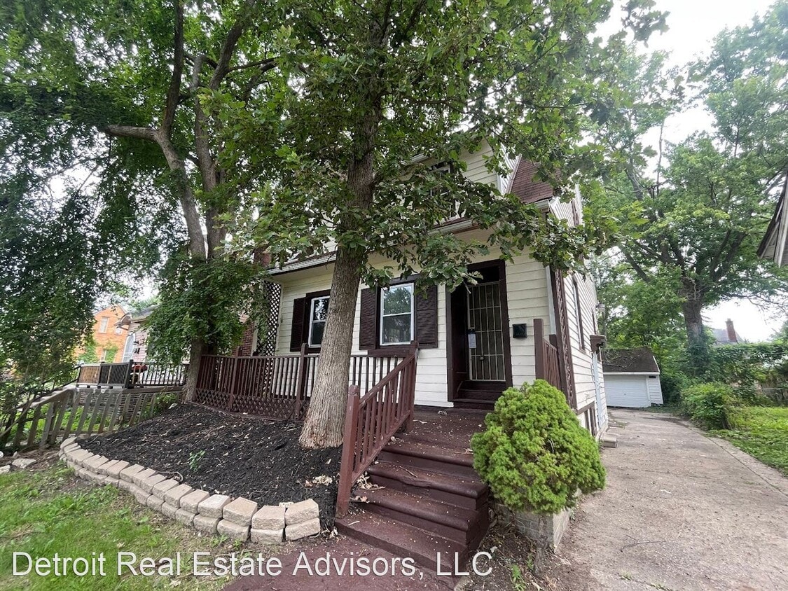 14336 Mark Twain St, Detroit, MI 48227 - House Rental in Detroit, MI ...