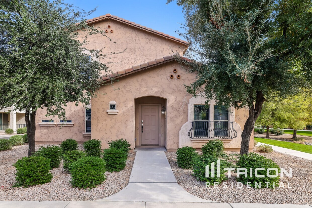 14819 N 177th Ave, Surprise, AZ 85388 | Apartments.com