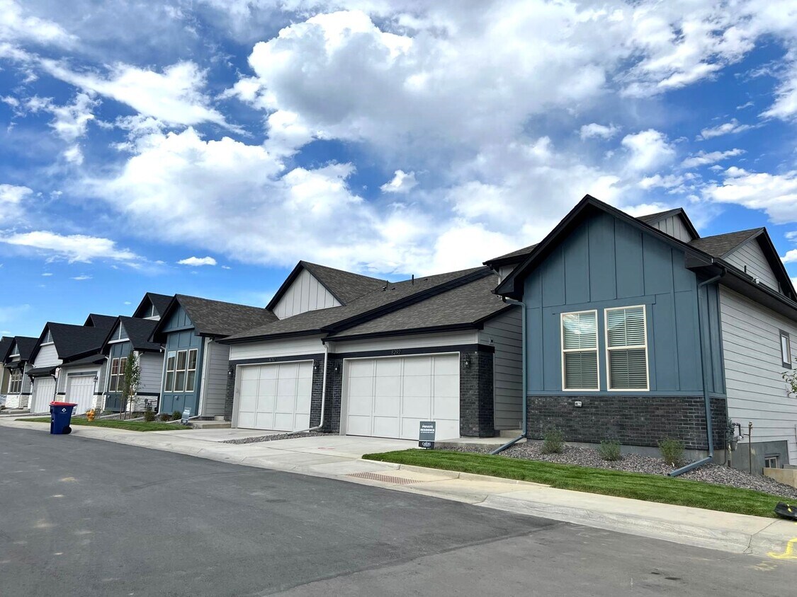 8292 S Pierson St, Littleton, CO 80127 - House Rental in Littleton, CO ...