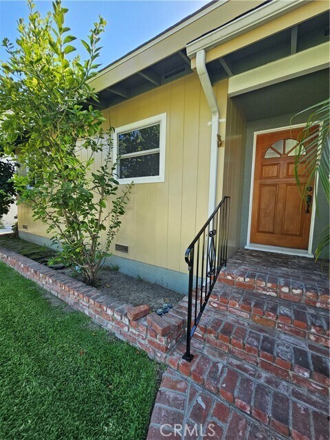 2341 Snowden Ave, Long Beach, CA 90815 - House Rental in Long Beach, CA ...