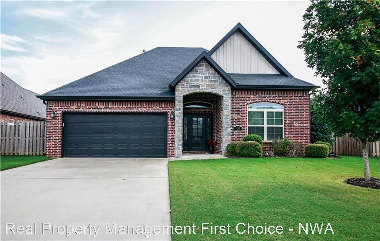 3805 SW Town Vu Rd, Bentonville, AR 72712 - House Rental in Bentonville ...