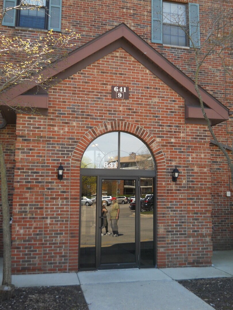 641 Hapsfield Ln Unit 307, Buffalo Grove, IL 60089 - Condo for Rent in ...