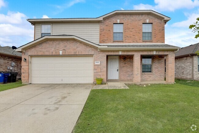 Kings Crossing Apartments for Rent with Hardwood Floors - Frisco, TX ...