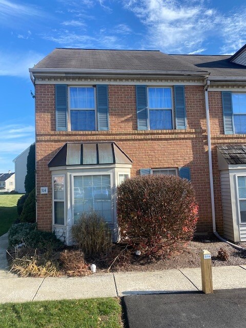 314 Meetinghouse Ln Unit 314, Lancaster, PA 17601 - Condo for Rent in ...