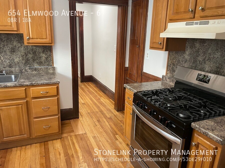 654 Elmwood Ave Unit 6, Providence, RI 02907 - Room for Rent in ...