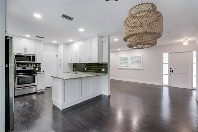 Reid Manor Apartments for Rent with Hardwood Floors - Miami, FL - Updated Today | Apartments.com