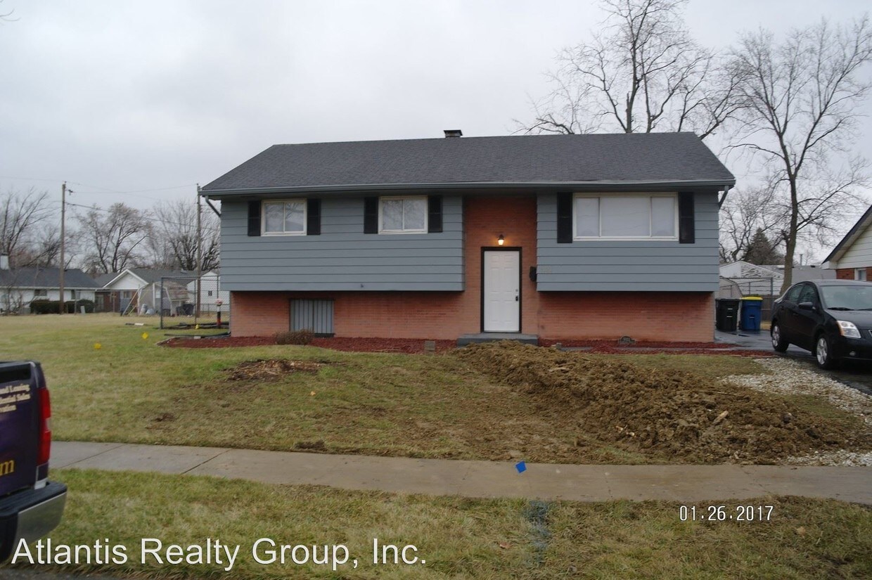 5123 Elmhurst Dr, Lawrence, IN 46226 - House Rental in Lawrence, IN ...