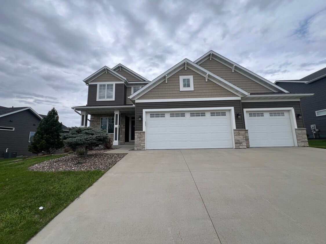 3247 Woodstone Dr SW, Rochester, MN 55902 - House Rental in Rochester ...