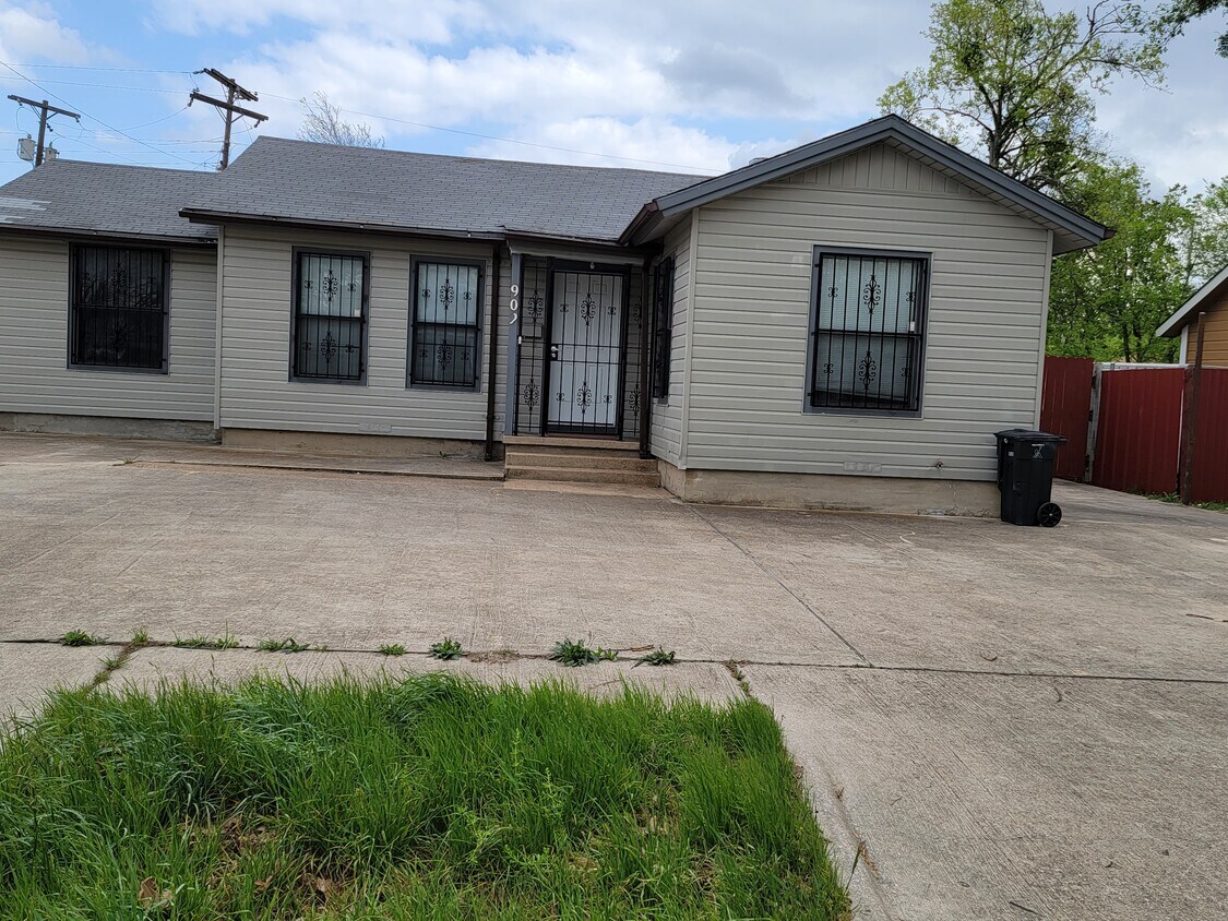 902 Cloud St, Killeen, TX 76541 - House Rental in Killeen, TX ...