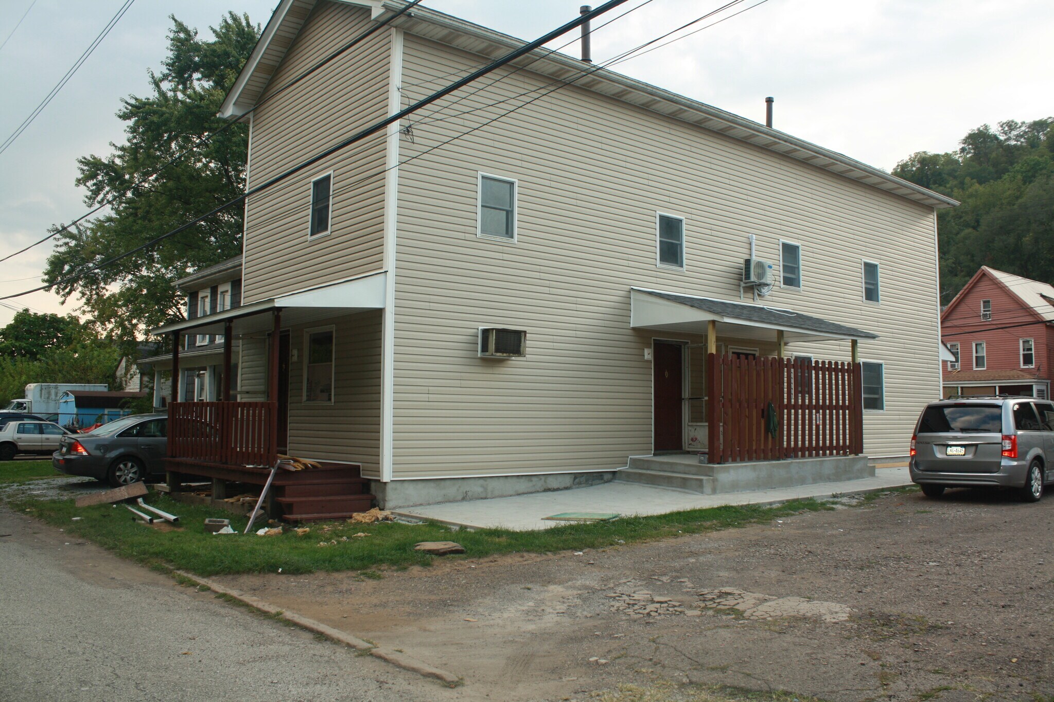 526 Larimer Ave, Turtle Creek, PA 15145 - Townhome Rentals in Turtle ...