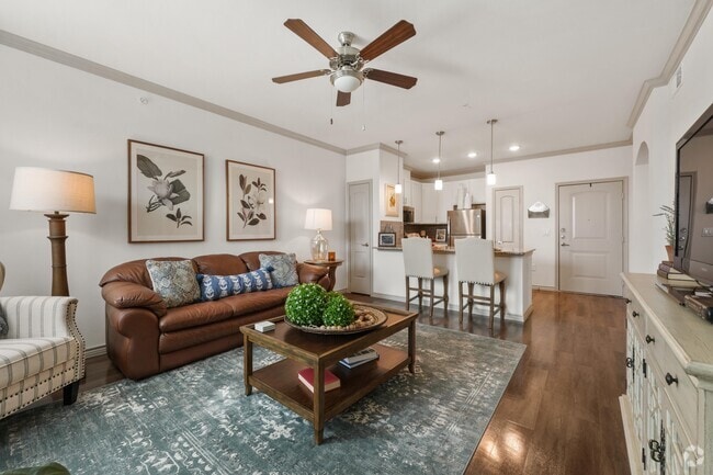 Edgestone at Legacy Apartments for Rent with High Ceilings - Frisco, TX ...