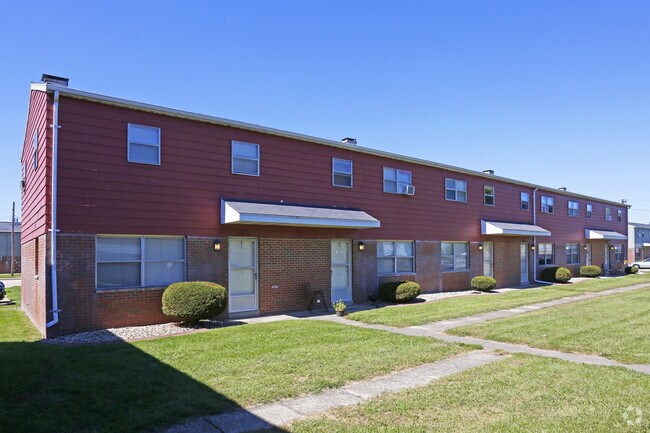 Falcon Way Townhomes Apartments - Rantoul, IL | Apartments.com
