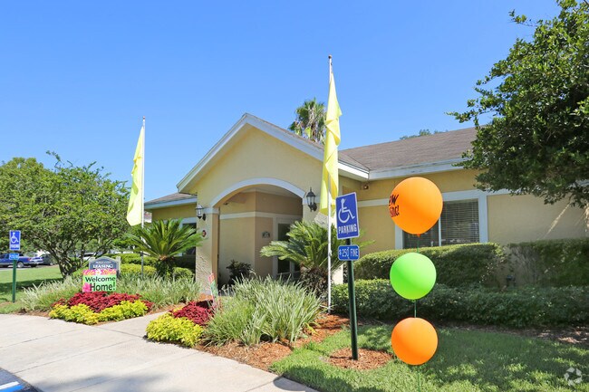 Holly Cove Apartments - Orange Park, FL | Apartments.com