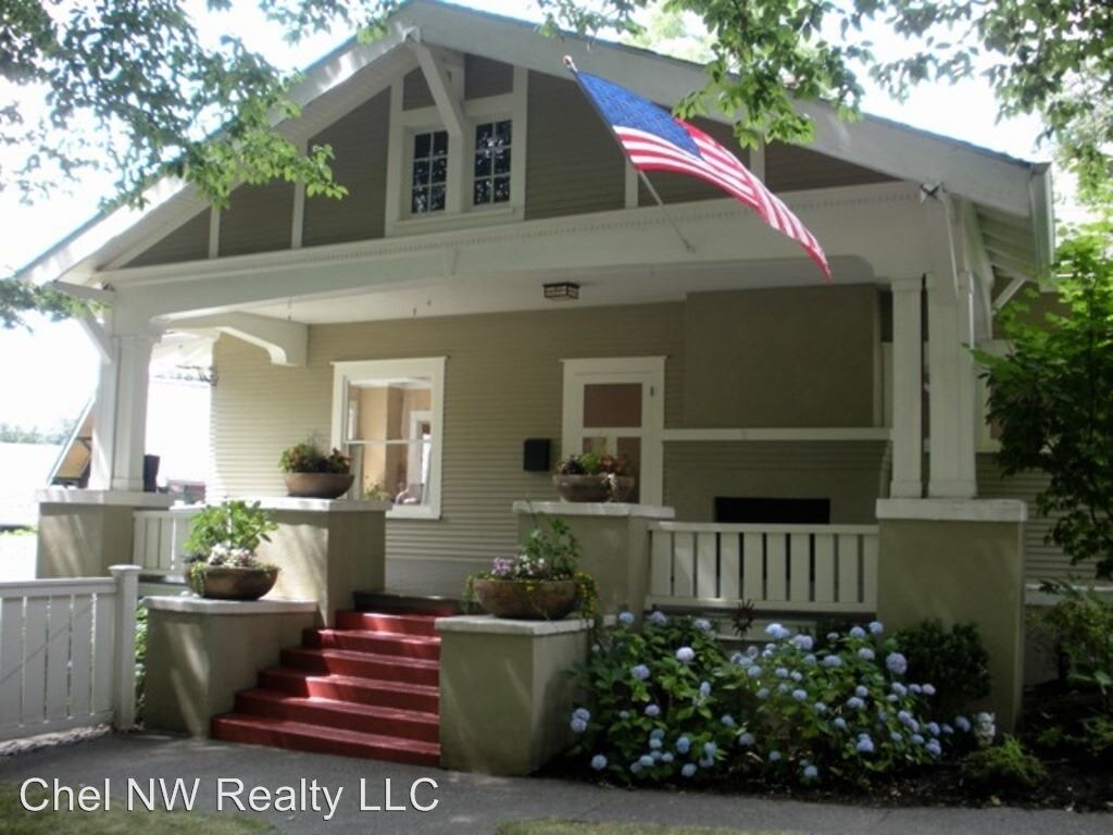 5601 Palatine Pl N, Seattle, WA 98103 - House Rental in Seattle, WA ...